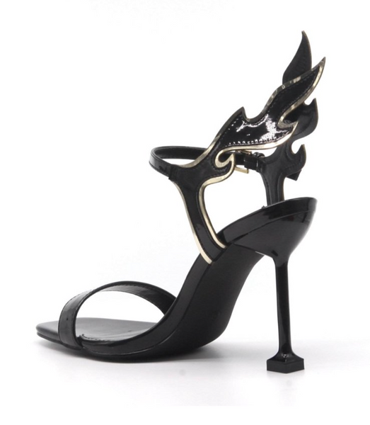 SHOES – HAUTE BY TAI´SHEREE